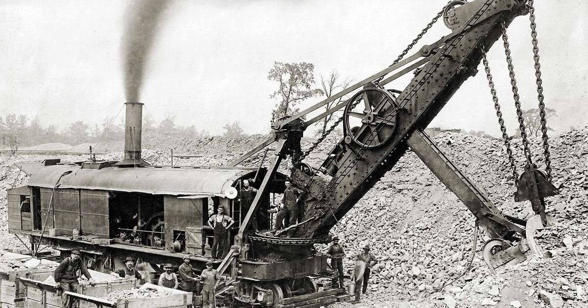 daily timewaster: Steam excavator, 1921