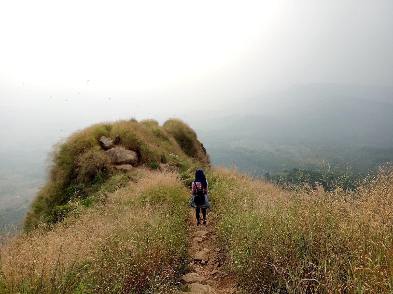 Wisata Gunung Batu Jonggol