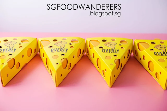 Overly Cute & Cheezy Pizza Delivers to your Doorstep! - {FoodWanderers}