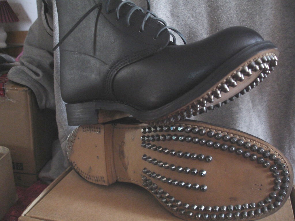 Romantic Nihilist Notes: Hobnail