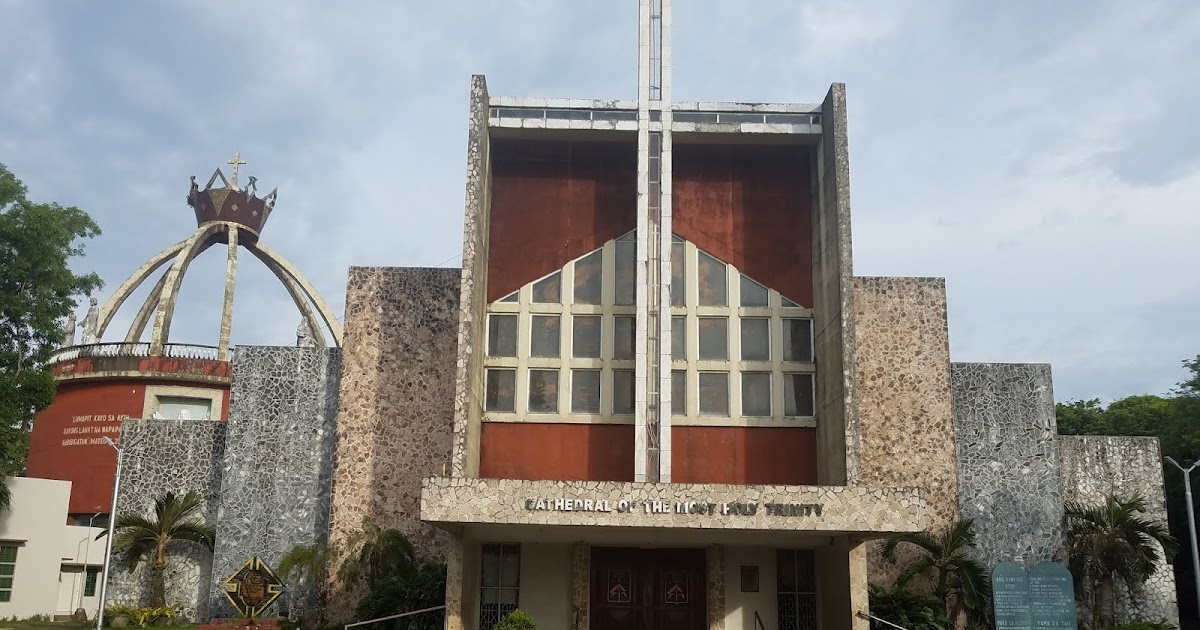 BEACHES AND CHURCHES: CHURCHES OF CAMARINES NORTE