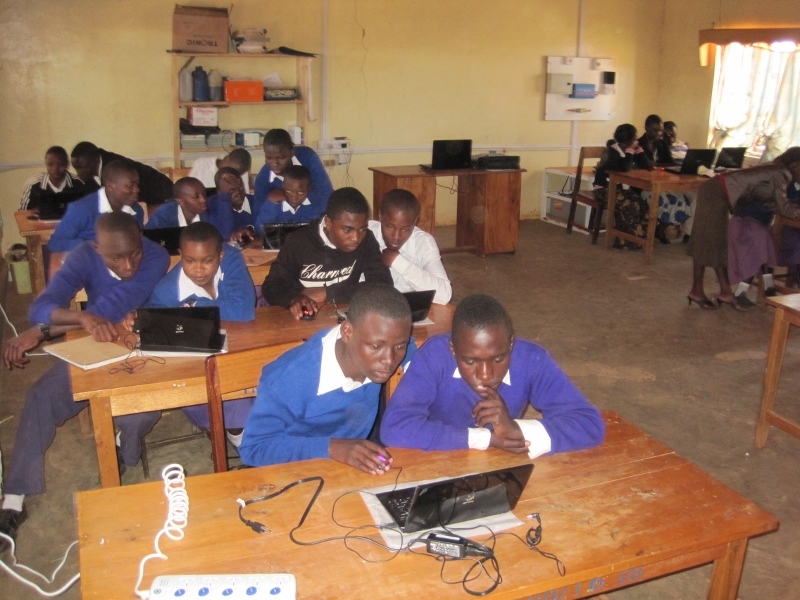 Dan and Sue in Tanzania: Image School Visit