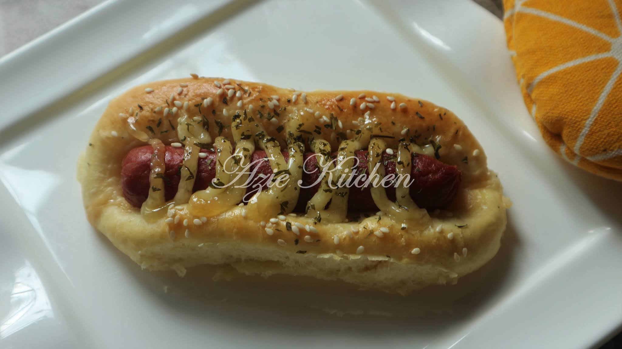 Roti Sosej Yang Sedap - Azie Kitchen