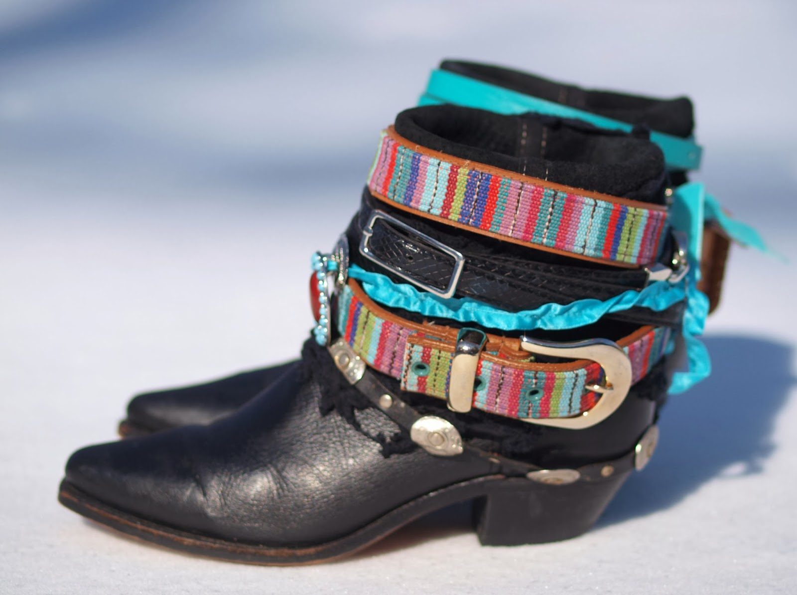 TheLookFactory: upcycled reworked cowboy boots!