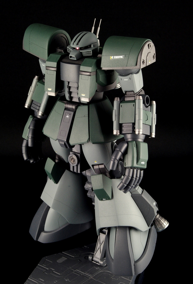 HGUC 1/144 MS-06Z Psycommu System Zaku Custom Build