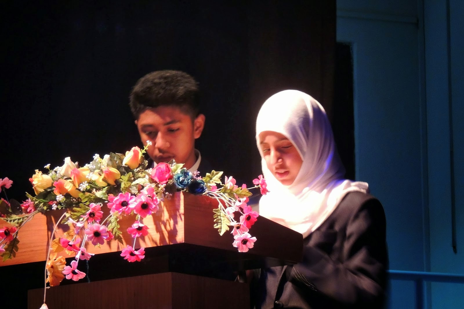 Language Blog of Sri Lankan School Muscat: Few Moments of Broadcasting ...