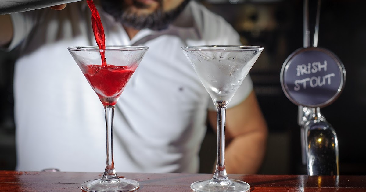 Flair Bartending | Cocktail Shows Blog