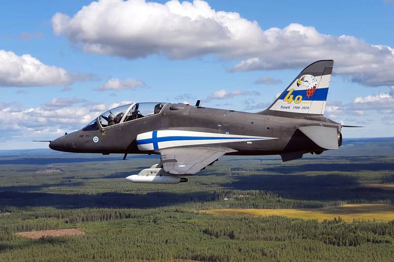 Finnish Air Force, Midnight Hawks celebrate 40-year service of Hawk in ...
