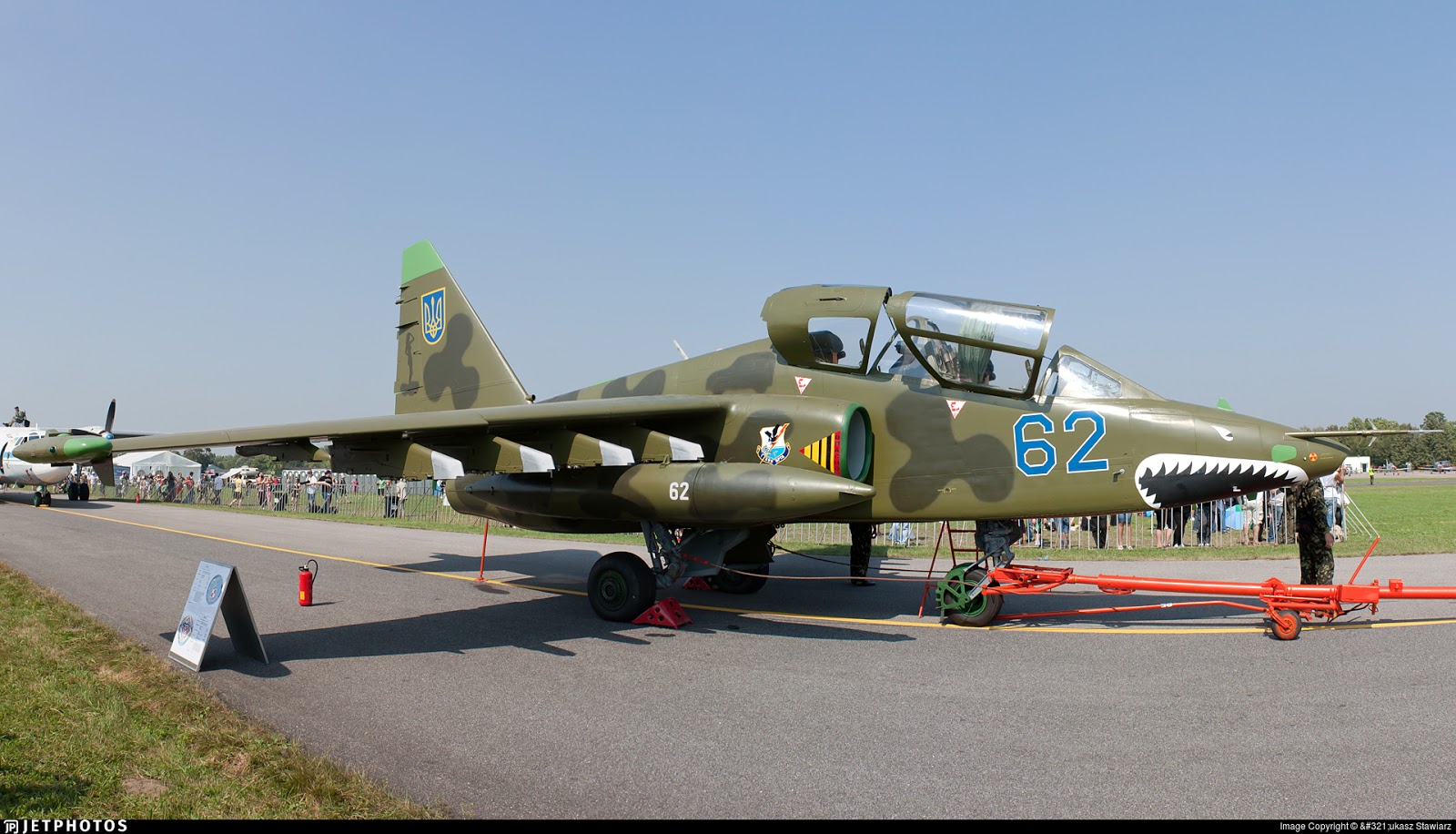 SI VIS PACEM, PARA BELLUM: Il Sukhoi Su-25 (in cirillico Сухой Су-25 ...