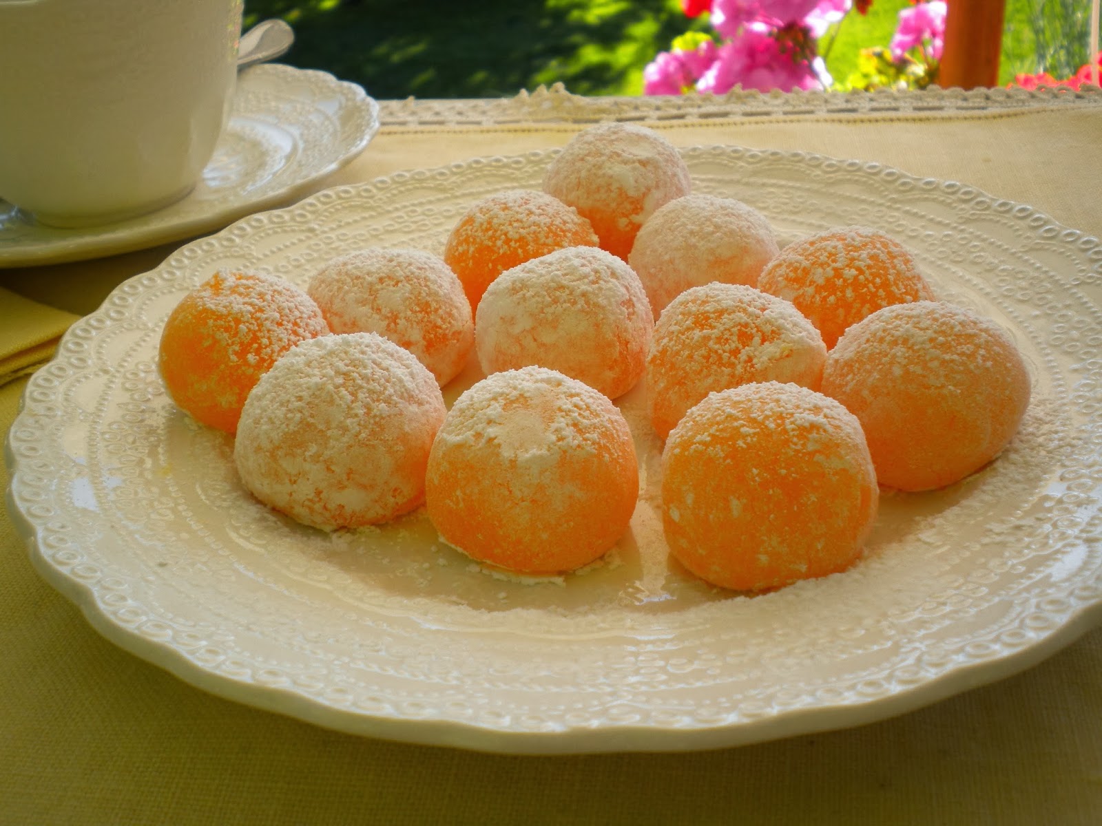 hoy hemos comido...: Yemas de Santa Teresa