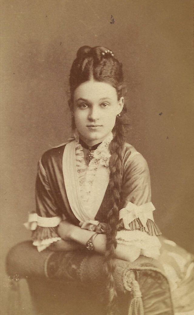 35 Lovely Photos of Braided-Hair Girls in the Victorian Era ~ Vintage ...