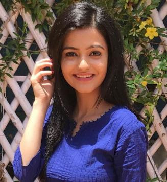 Simran Sharma Wiki, Biography, Dob, Age, Height, Weight, Affairs and More