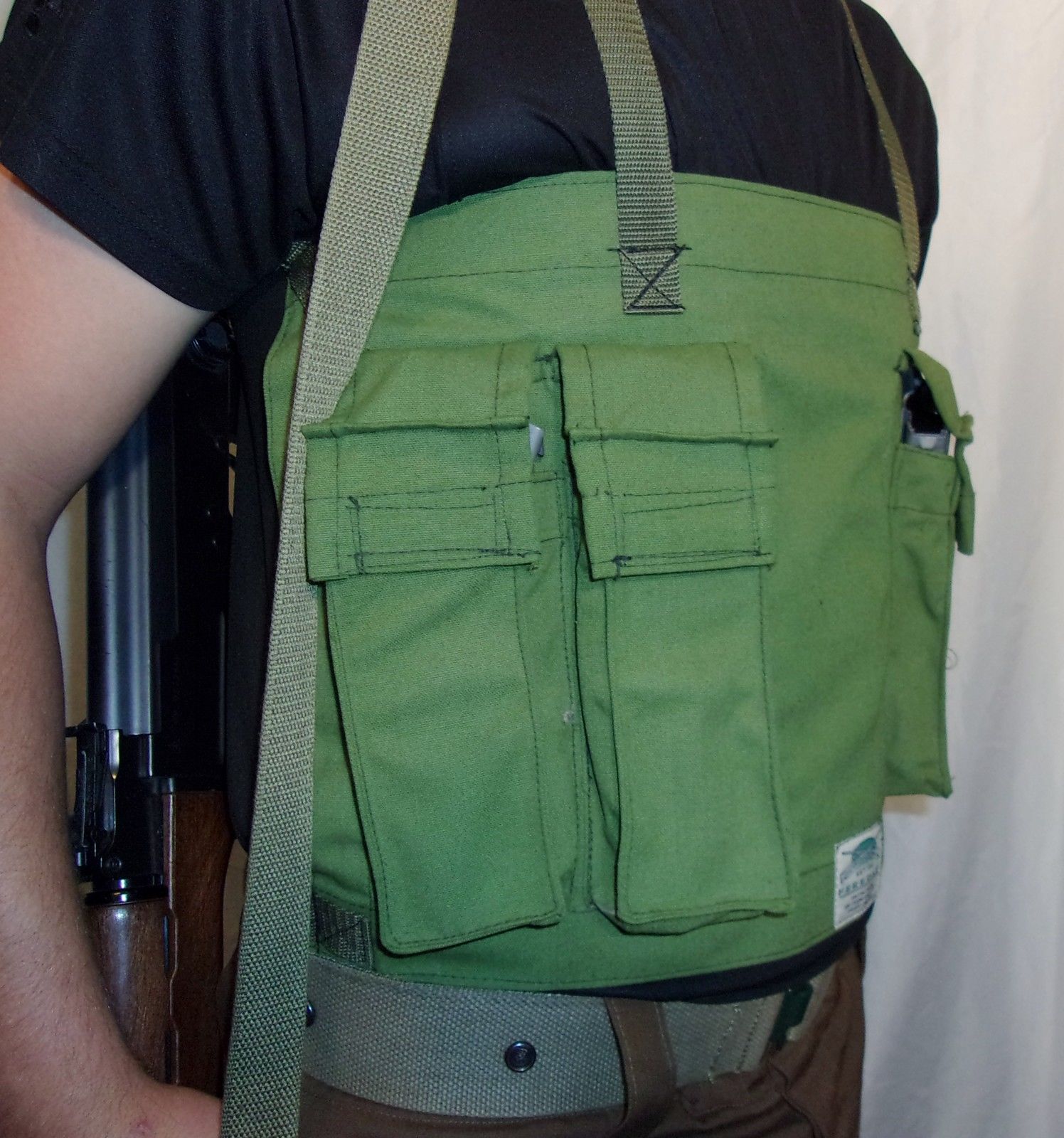 Webbingbabel: Feredays 4-Cell Chest Webbing (AK-Galil-R4) - Rhodesian Style