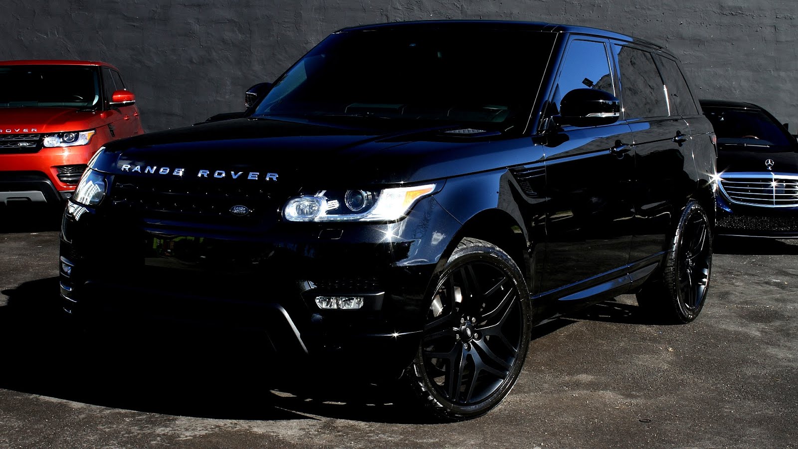 Range Rover All Black - Black Choices