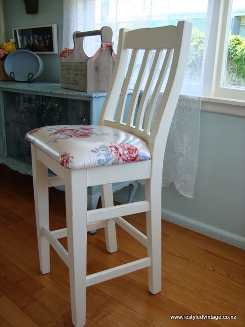 Restyled Vintage: Shabby Chic Bar Stools for My Kitchen