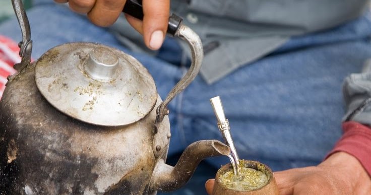 Gente Club del Mate: El Arte de Cebar Máte