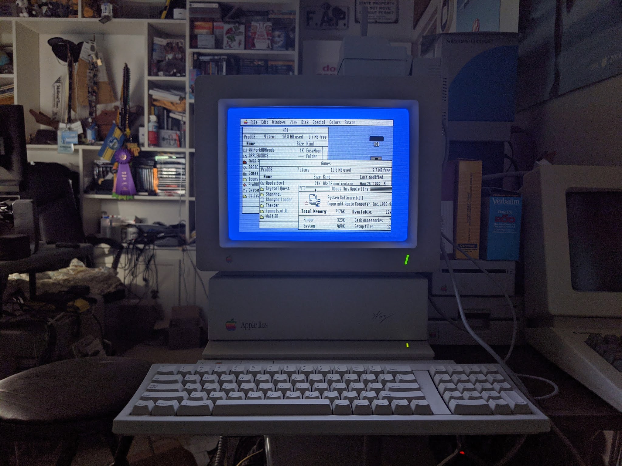 Old Vintage Computing Research: Not a refurb weekend: Apple IIgs