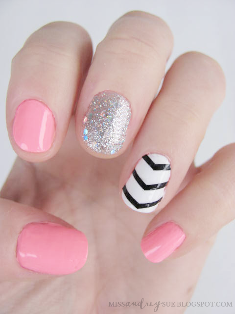 new years nails: glitter and pink | Miss Audrey Sue