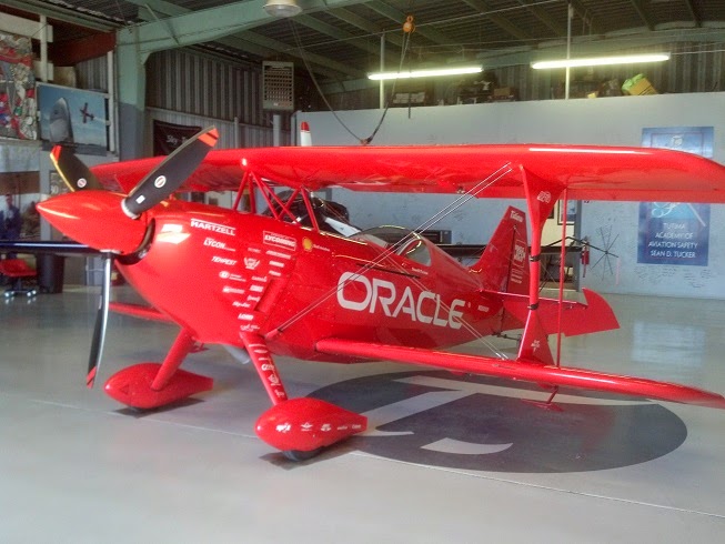 Aerobatic Channel: Oracle Challenger II