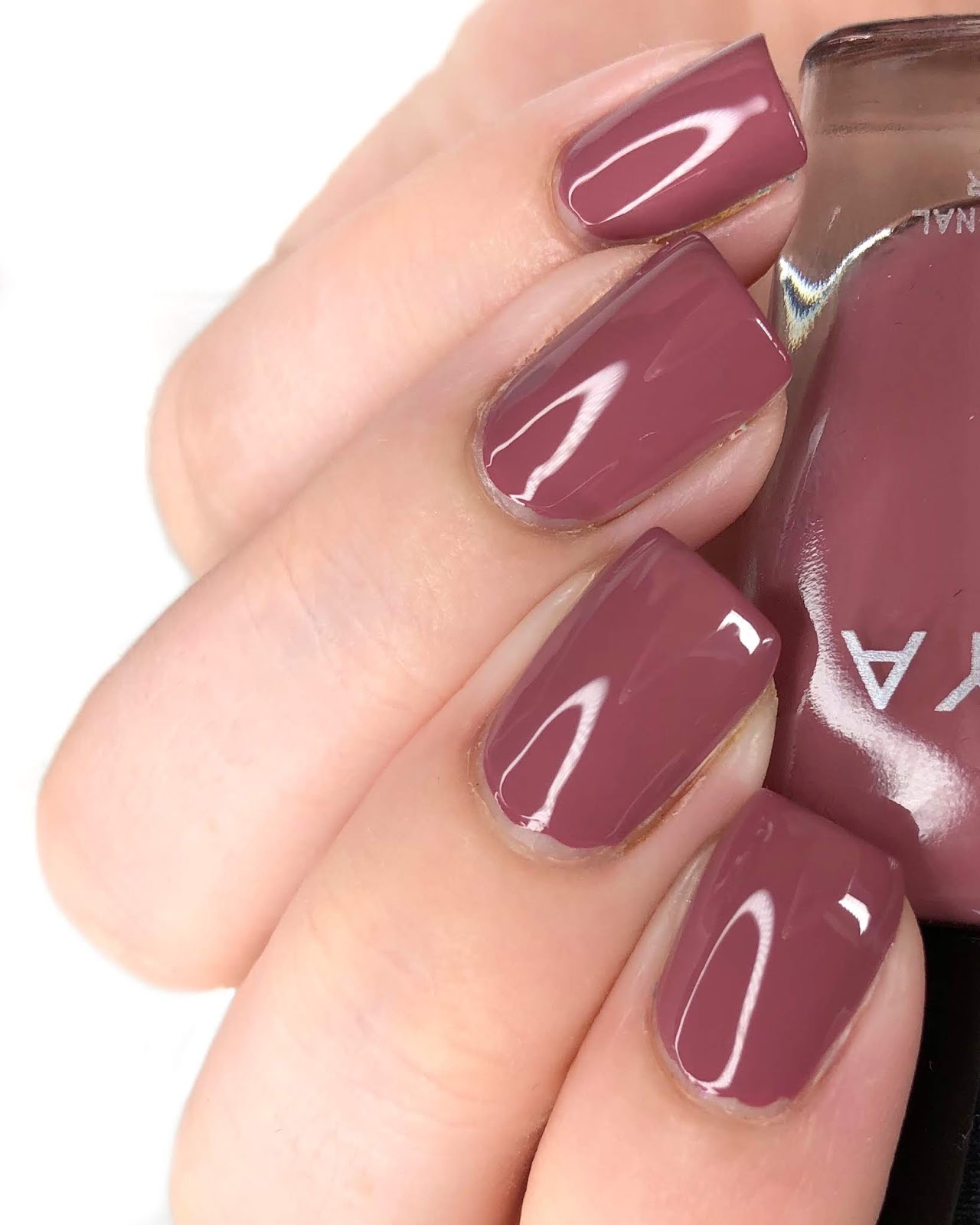 Zoya Twinkling | Holiday 2019 Collection — 25 Sweetpeas