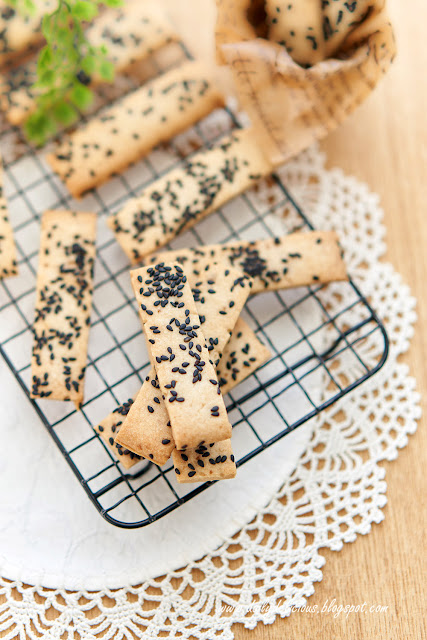 dailydelicious: Sesame Cookies