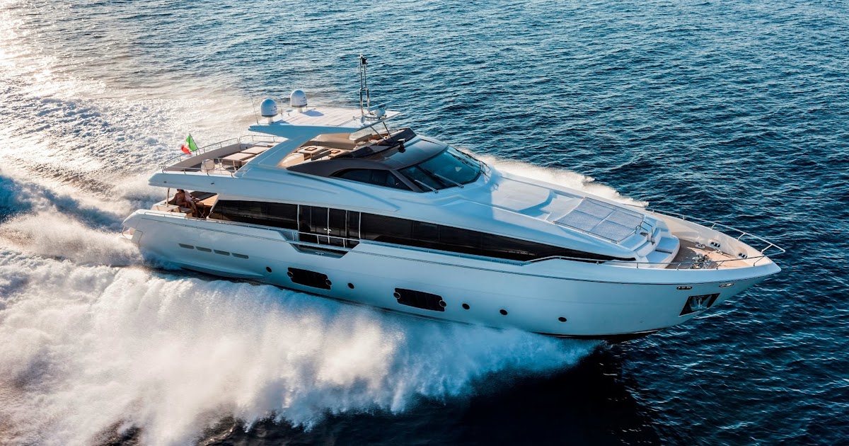 Fashionista Smile: Ferretti Group al 54° Salone Nautico Internazionale ...