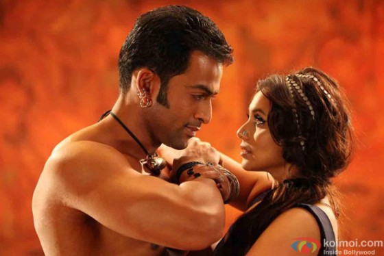 Prithviraj Sukumaran, Rani Mukerji romance in Aiyyaa film