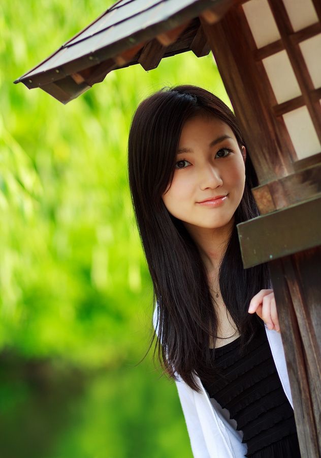 Reference Fiesta! : Idealized female face