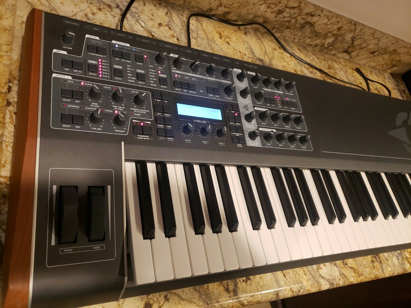 MATRIXSYNTH: Access Virus TI V2 Keyboard Synthesizer