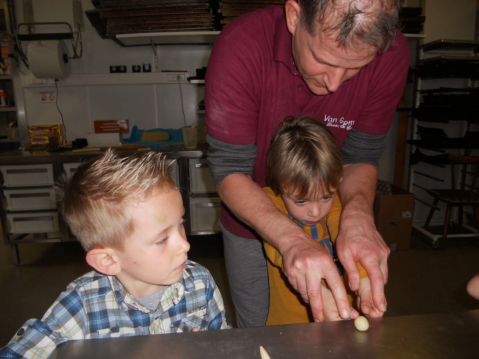 Tweede en derde kleuterklas van GVB Den Hulst (Testelt): "De bakker"