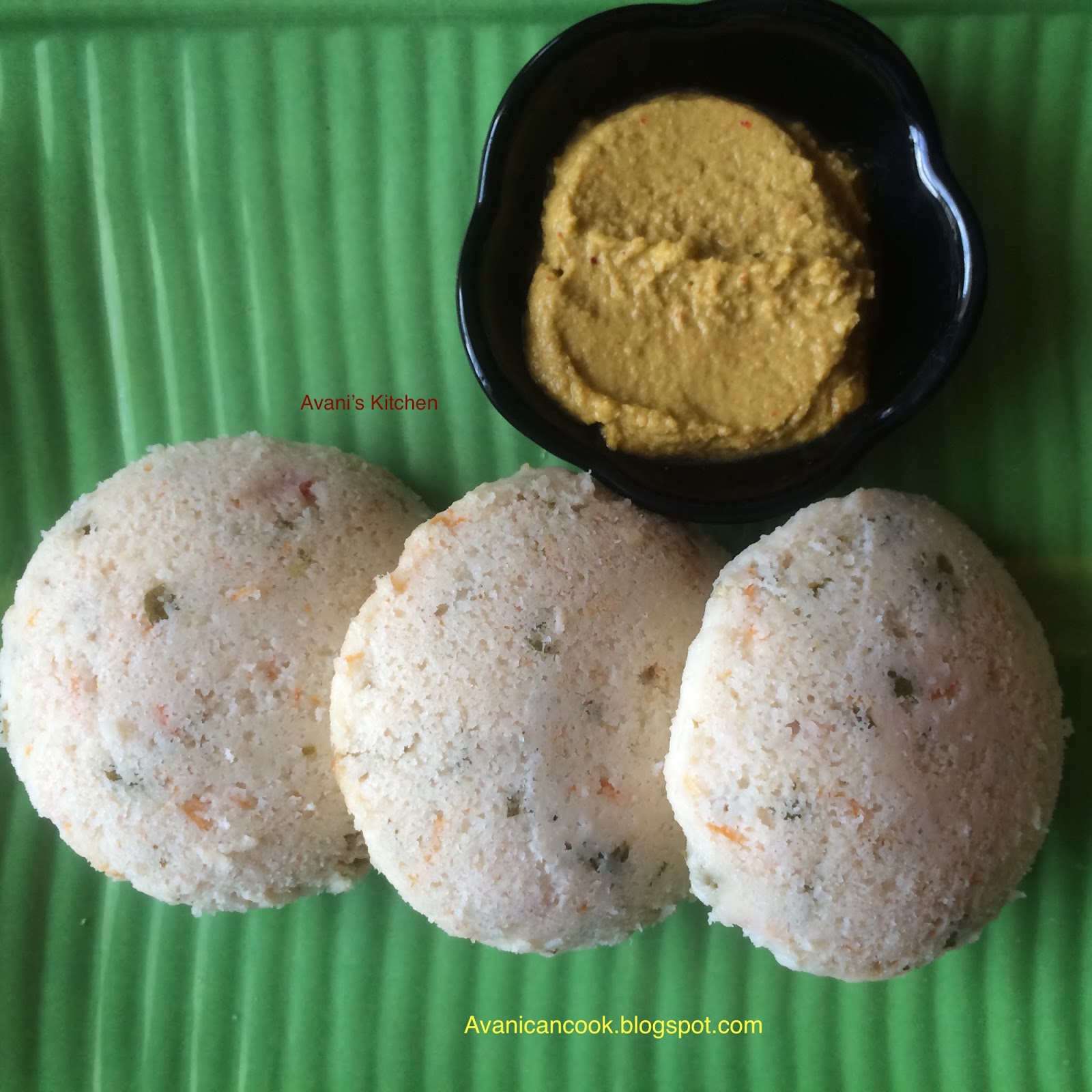Avani's Kitchen: Vegetable Idli