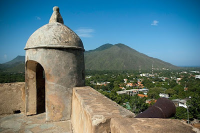 Blog oficial de Nervis Villalobos Fotoperiodista: El Castillo de Santa ...
