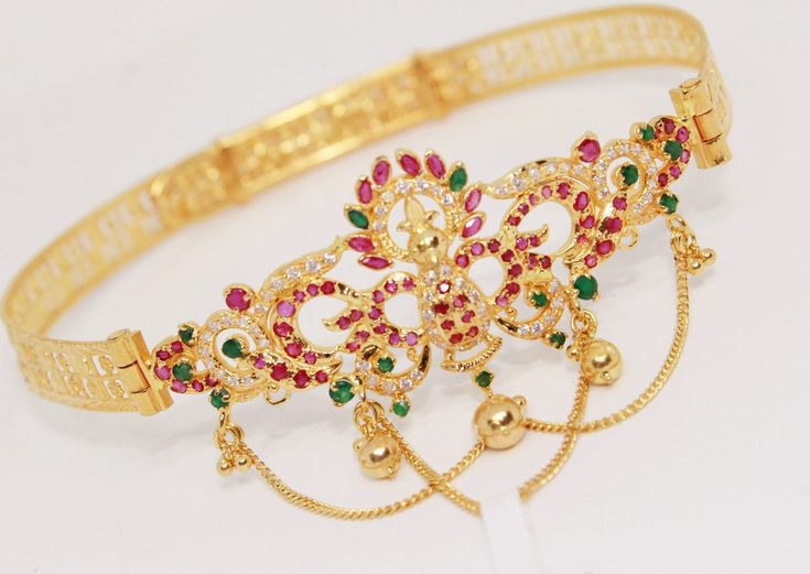 Gold armlet designs