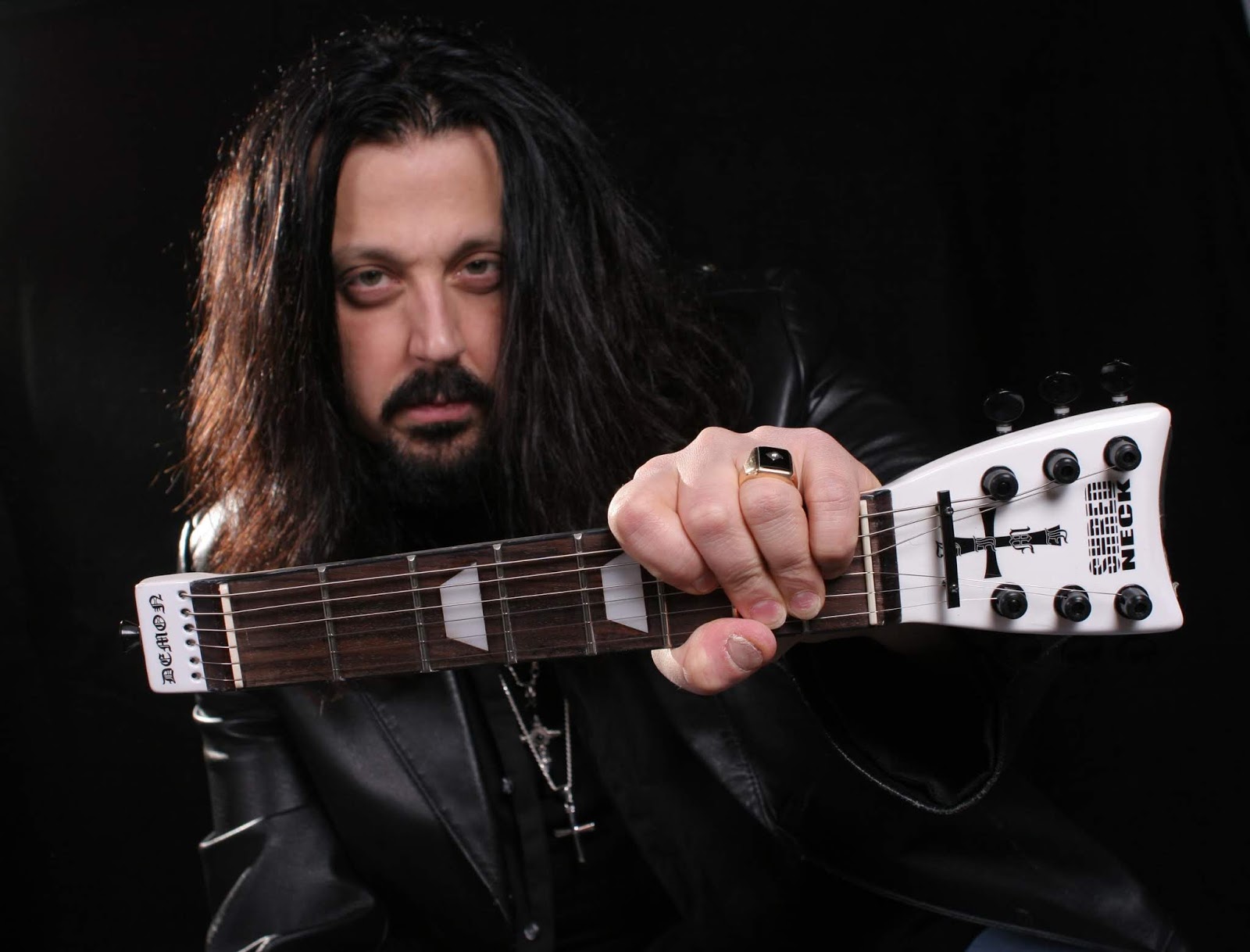 Interview with New Autograph Guitarist Jimi Bell (House of Lords, Maxx ...