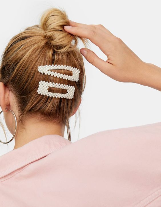 THE TREND: HAIR CLIPS - Miss Rich