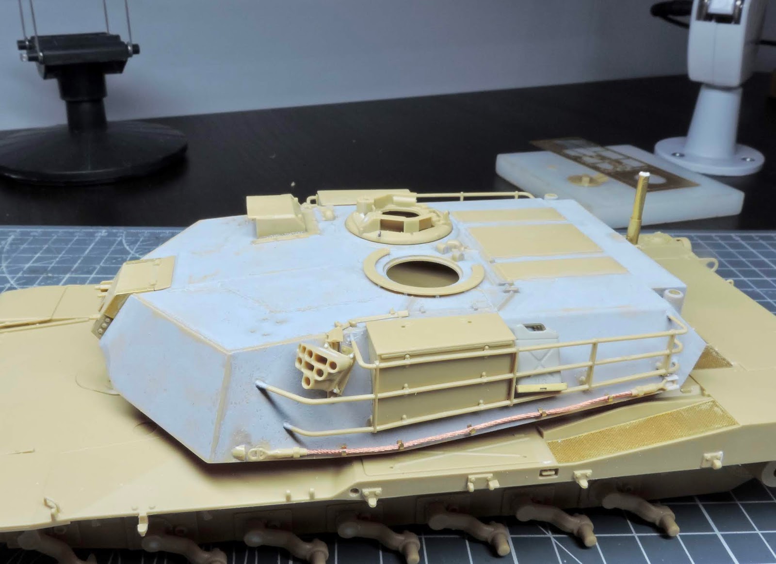 Pete's Model World : Abrams More Turret Work