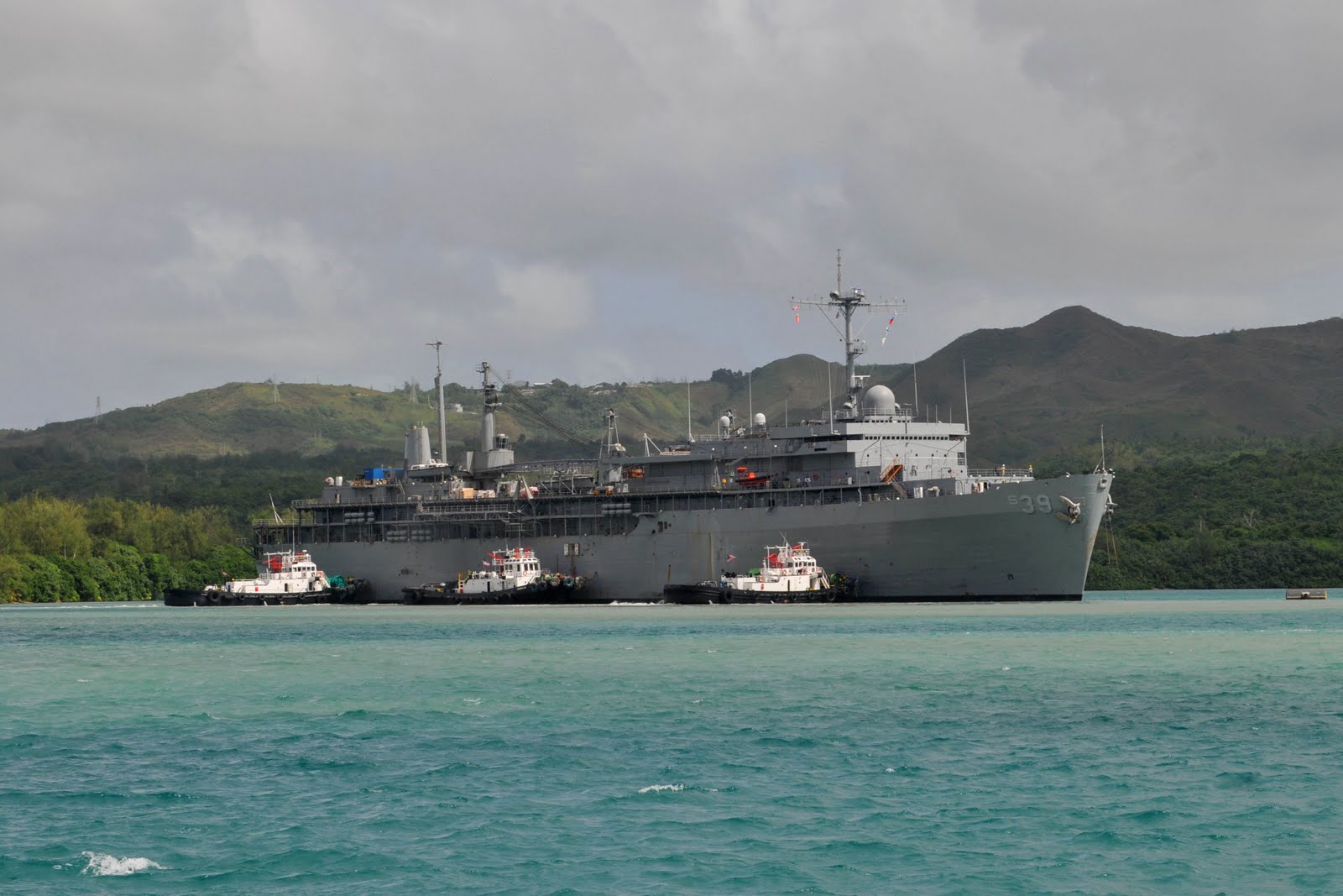 Naval Photos: USS Emory S. Land (AS 39)