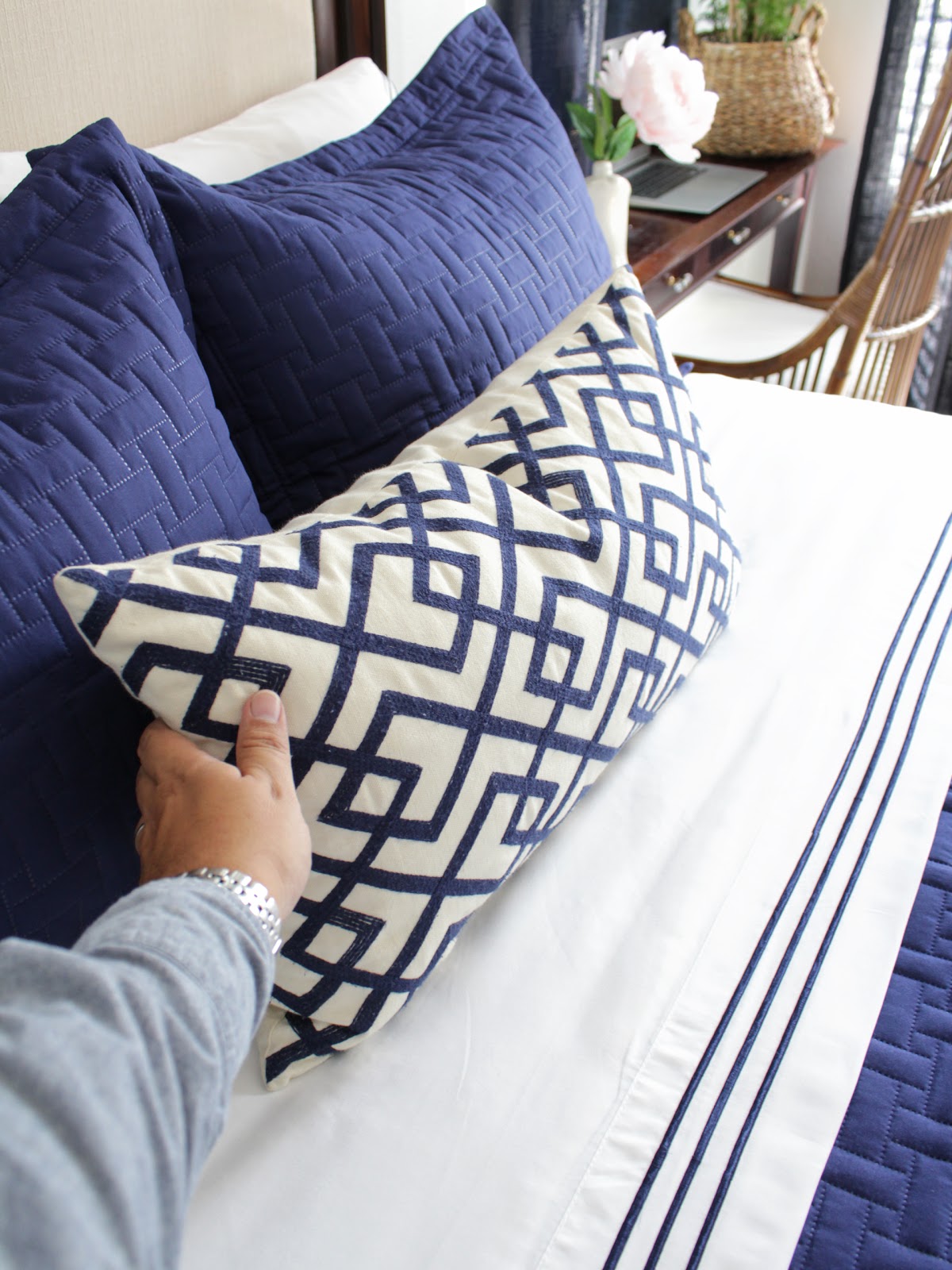 Oscar Bravo Home: The Anatomy of a Well-Made Bed