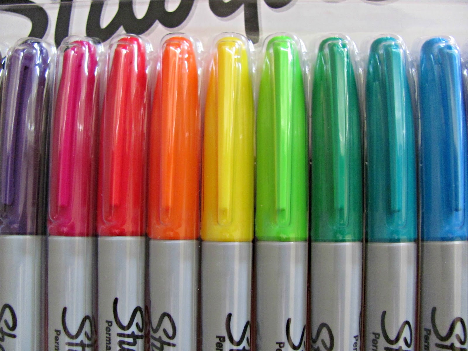 Prim and Propah: Sharpie Dyed Scarf, a DIY