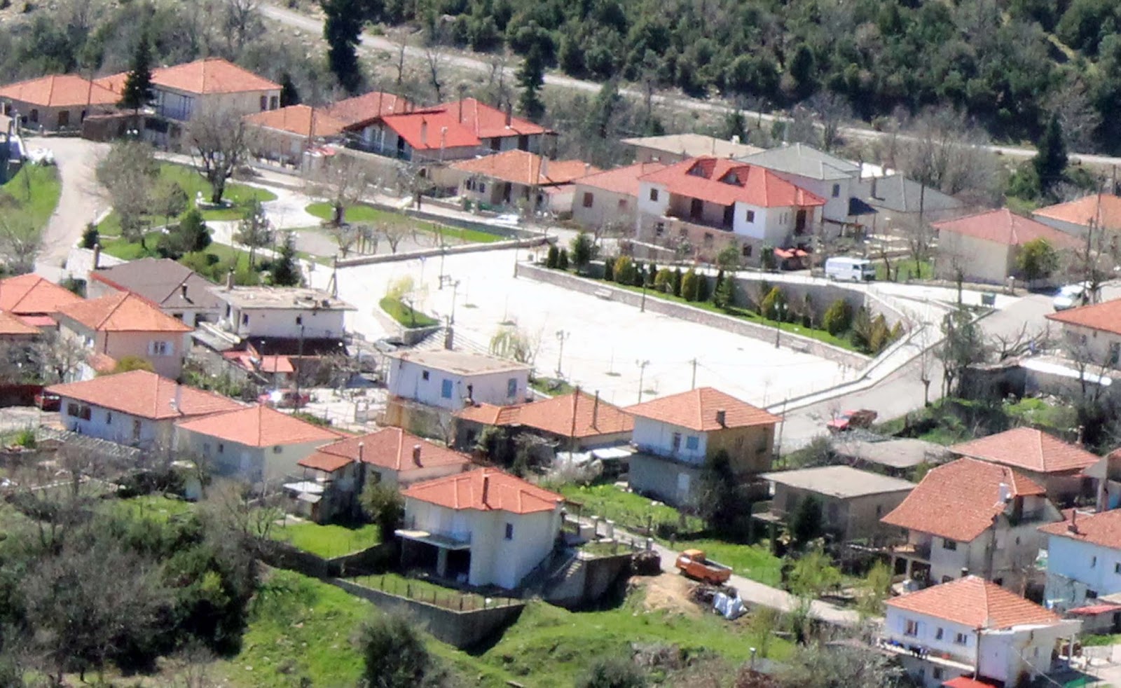 Άγιος Νεκτάριος Κρέντης. Άγραφα | Ευρυτανία | Καρπενήσι: ΚΡΕΝΤΗ ΕΝΑ ΑΠΟ ...