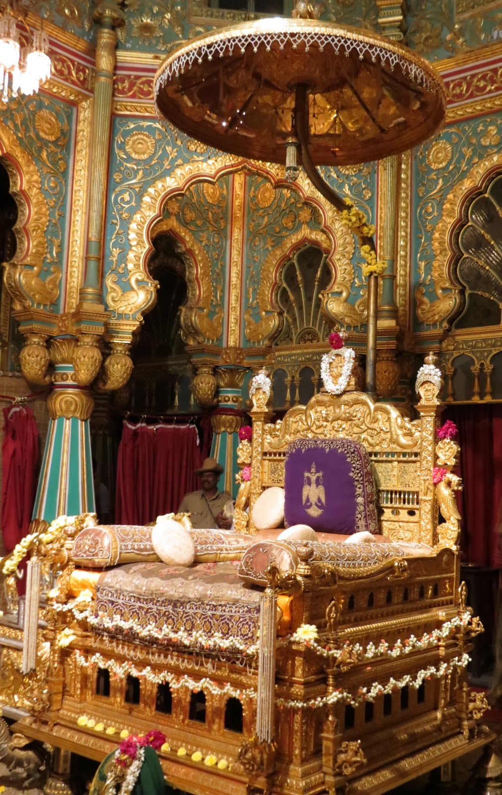 Dr S N Prasad, Mysore, India: In and around the fabulous Mysore Palace ...