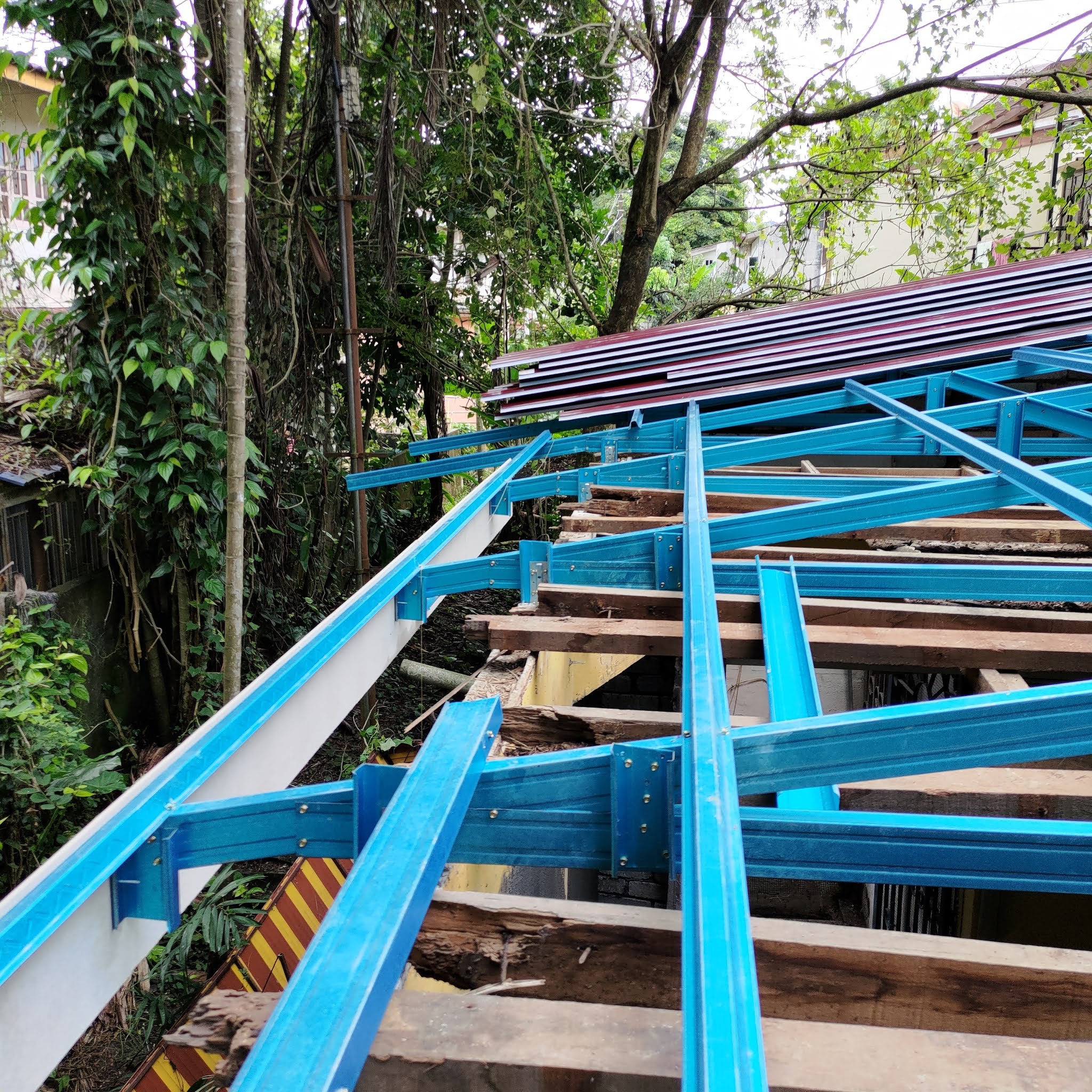 Renovation dan Ubahsuai Rumah Kekuda Besi Rangka Atap (LIGHT WEIGHT ...