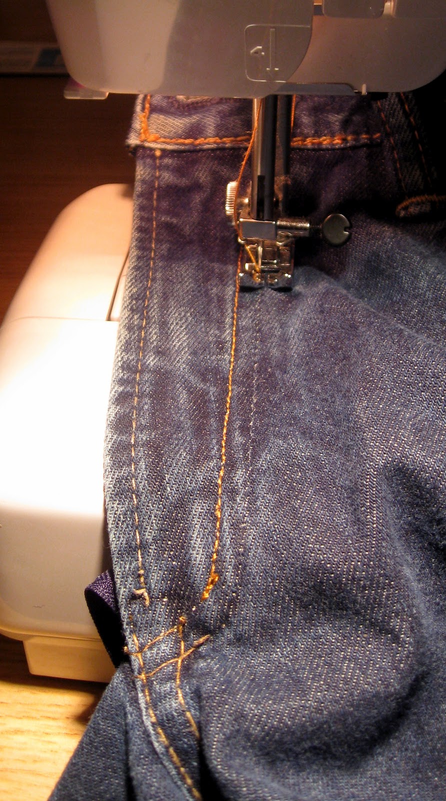 Beth Stone Studio: {Home} DIY: How to Fix a Broken Zipper