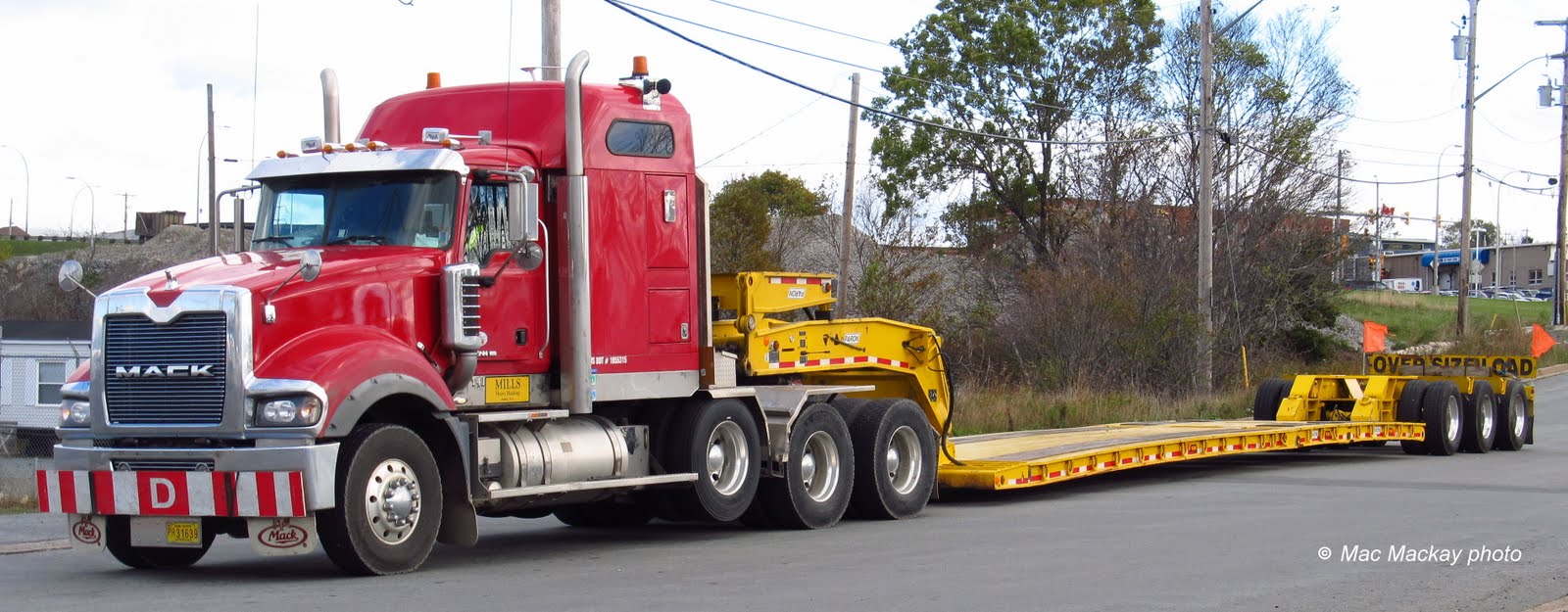 Truckfax: Big Load for Big Mack