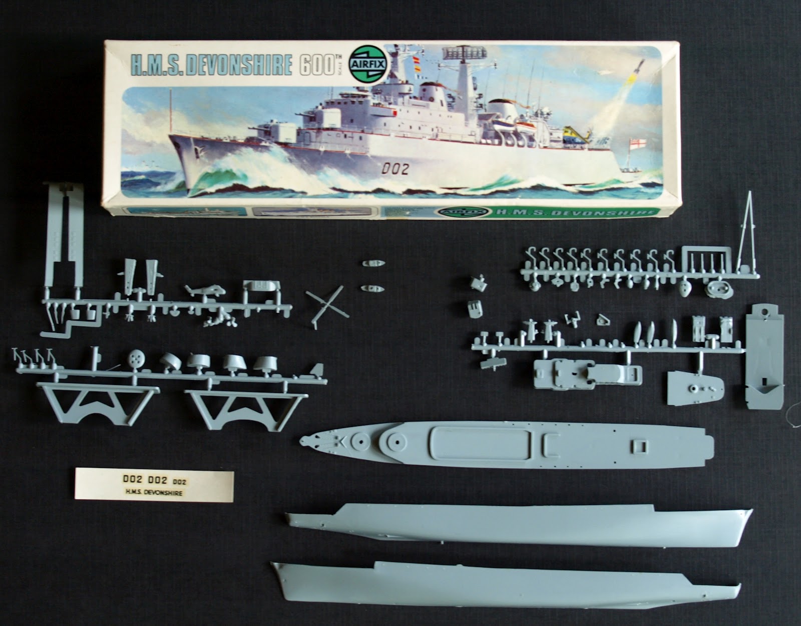 Steel Eel Studios: Model of HMS ANTRIM 1982 Falklands. Scale 1:600