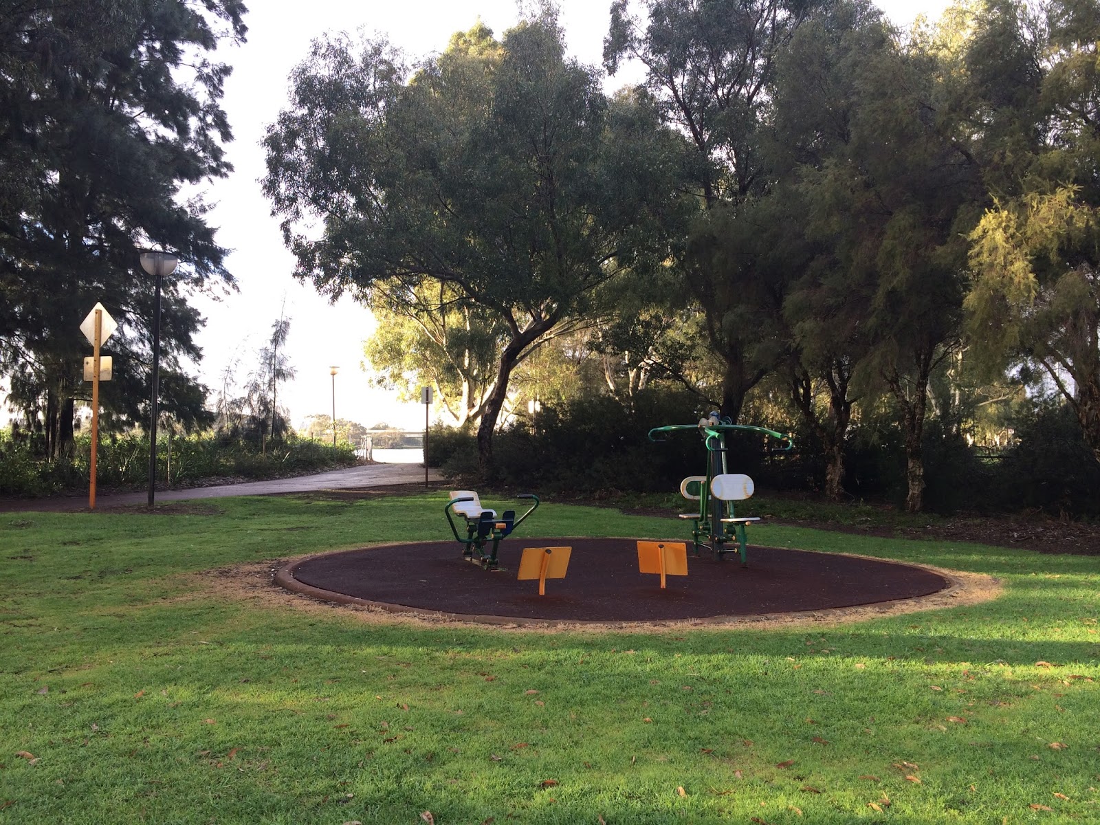 Perth Fit Chick: Outdoor Exercise Equipment in Perth Parks - Where to Go