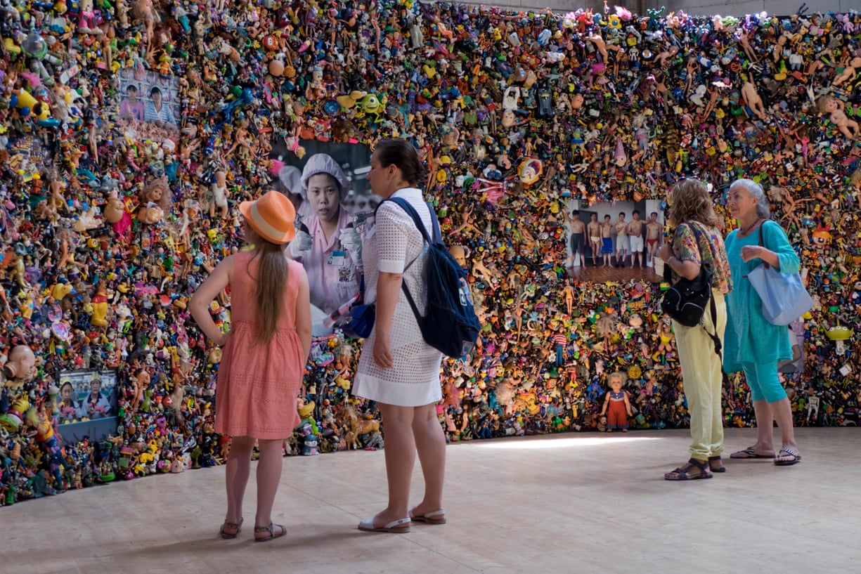 Bint photoBooks on INTernet: Michael Wolf (1954-2019): Intimate ...