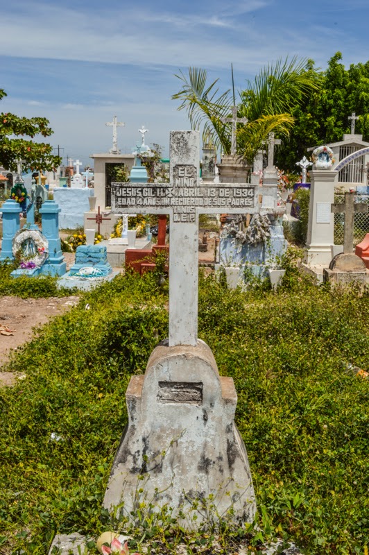 Cementerios de México: Panteón de Tecuala, Nayarit, México.