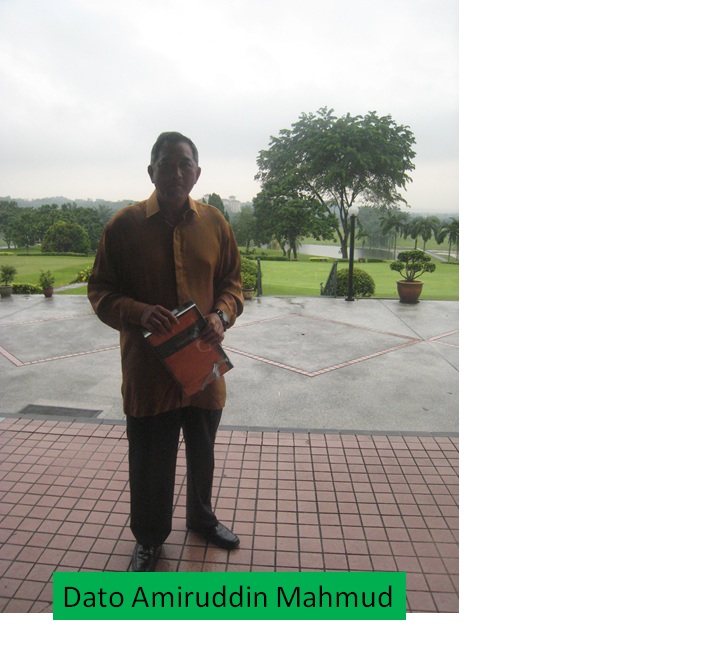 SETIAKAWANGOLF: 2012