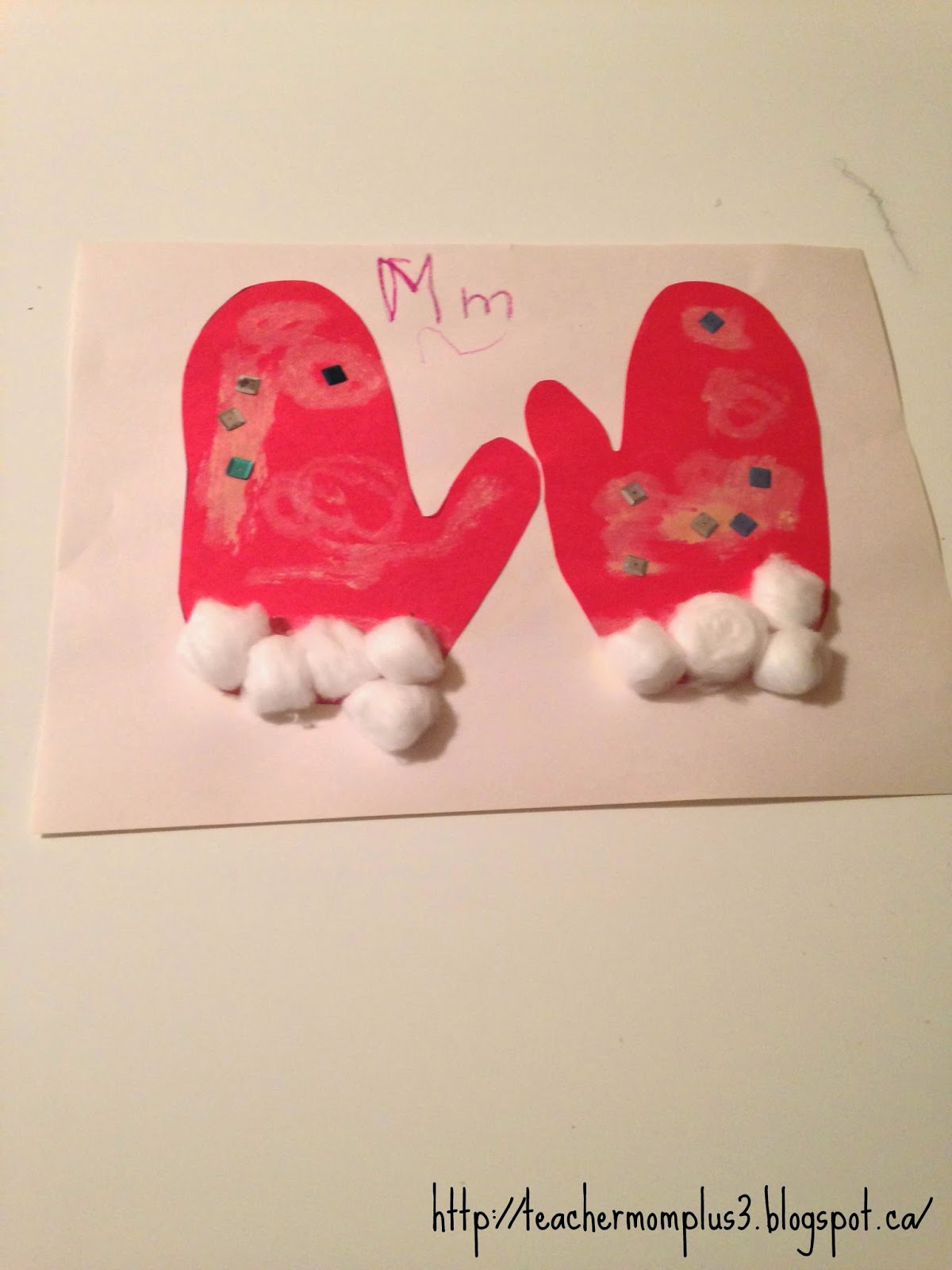 TeacherMomPlus3: Letter M Craft